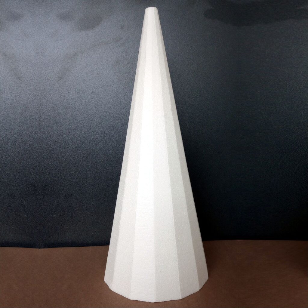 Cône polystyrène hauteur 50 cm - Décoration Buffet